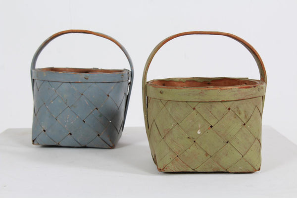 TWO SUPERBLY CRAFTED PAINTED SWEDISH SPLINT WOVEN BERRY BASKETS – Anton & K