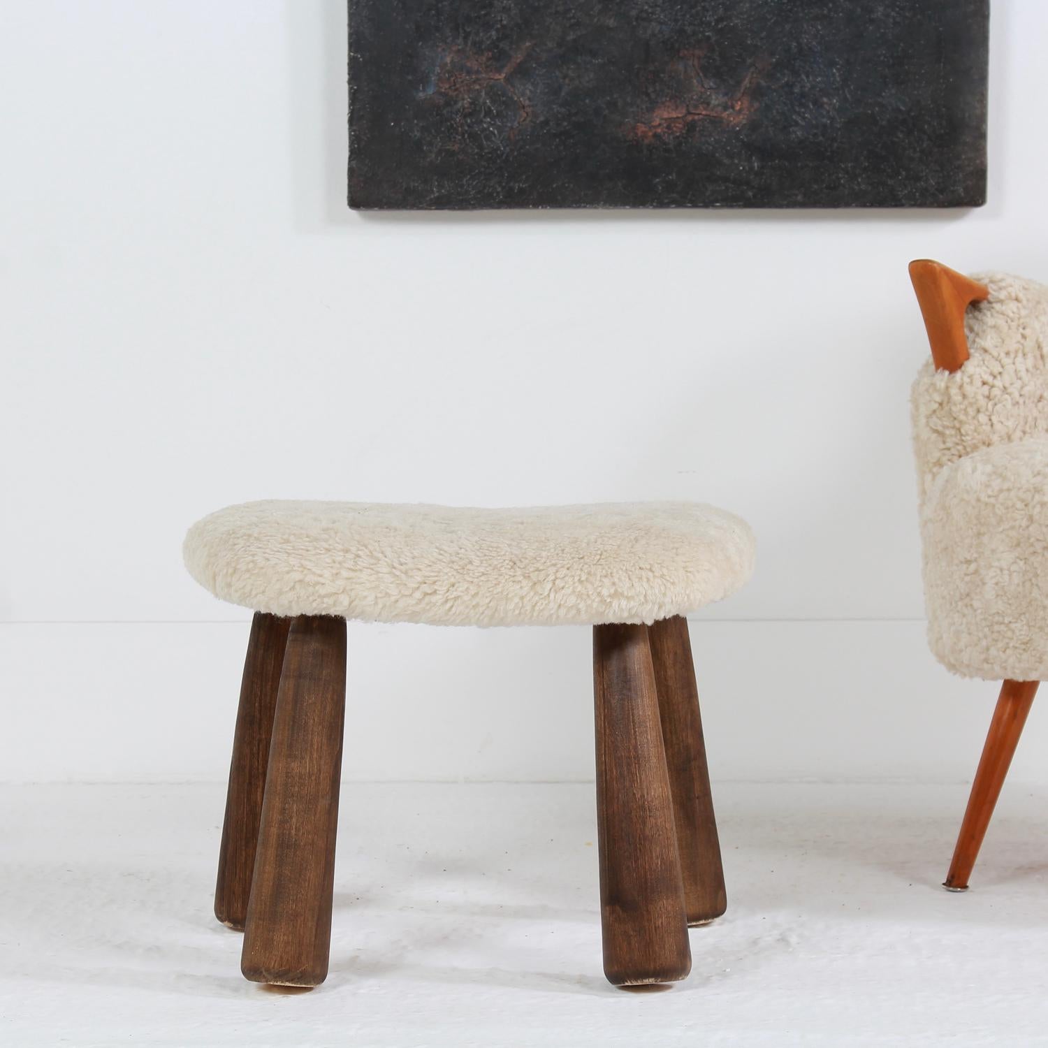 Contemporary Scandinavian Modern Style Natural Sheepskin Footstool Anton K